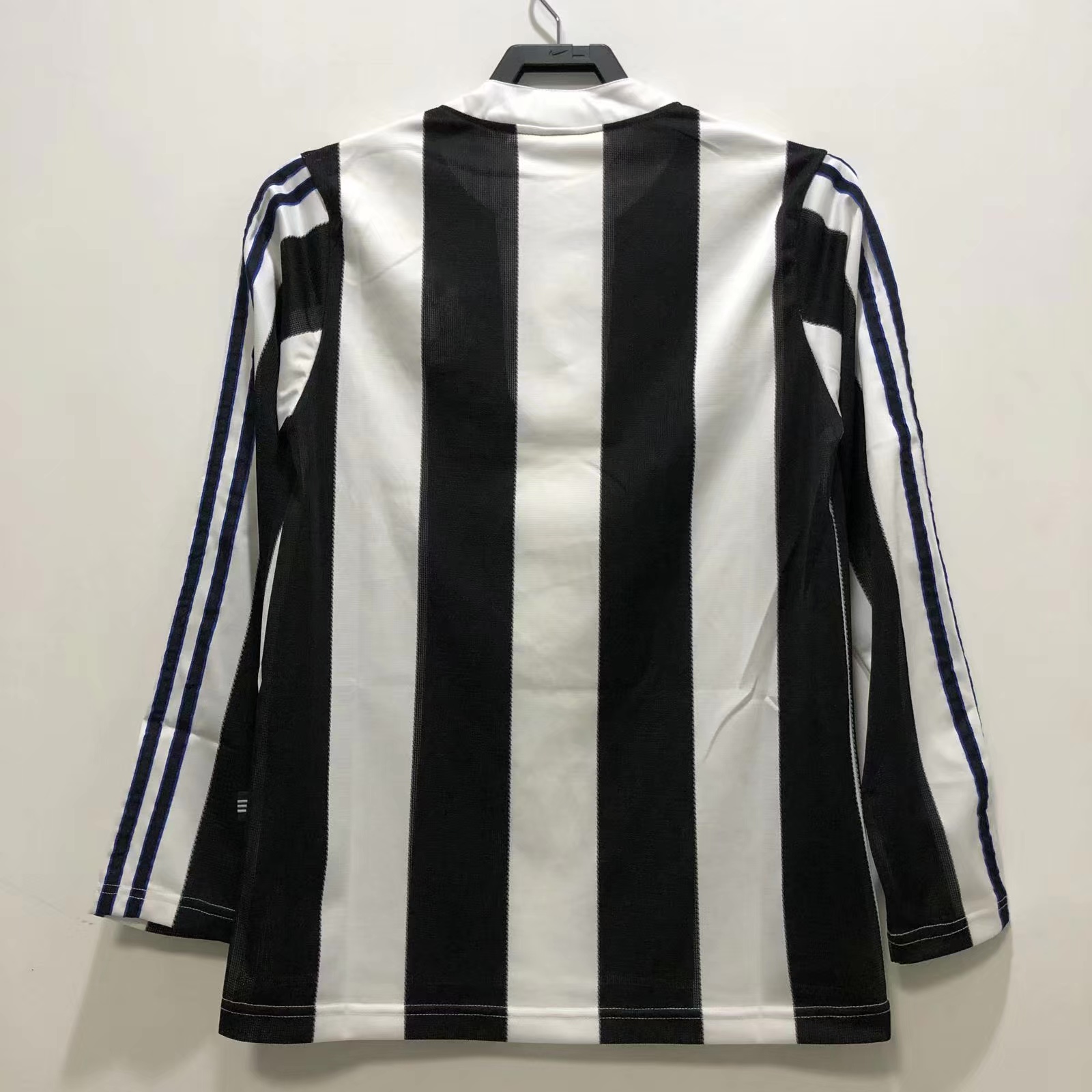 Retro 1995-97 Newcastle United Home Kit – sanbaer
